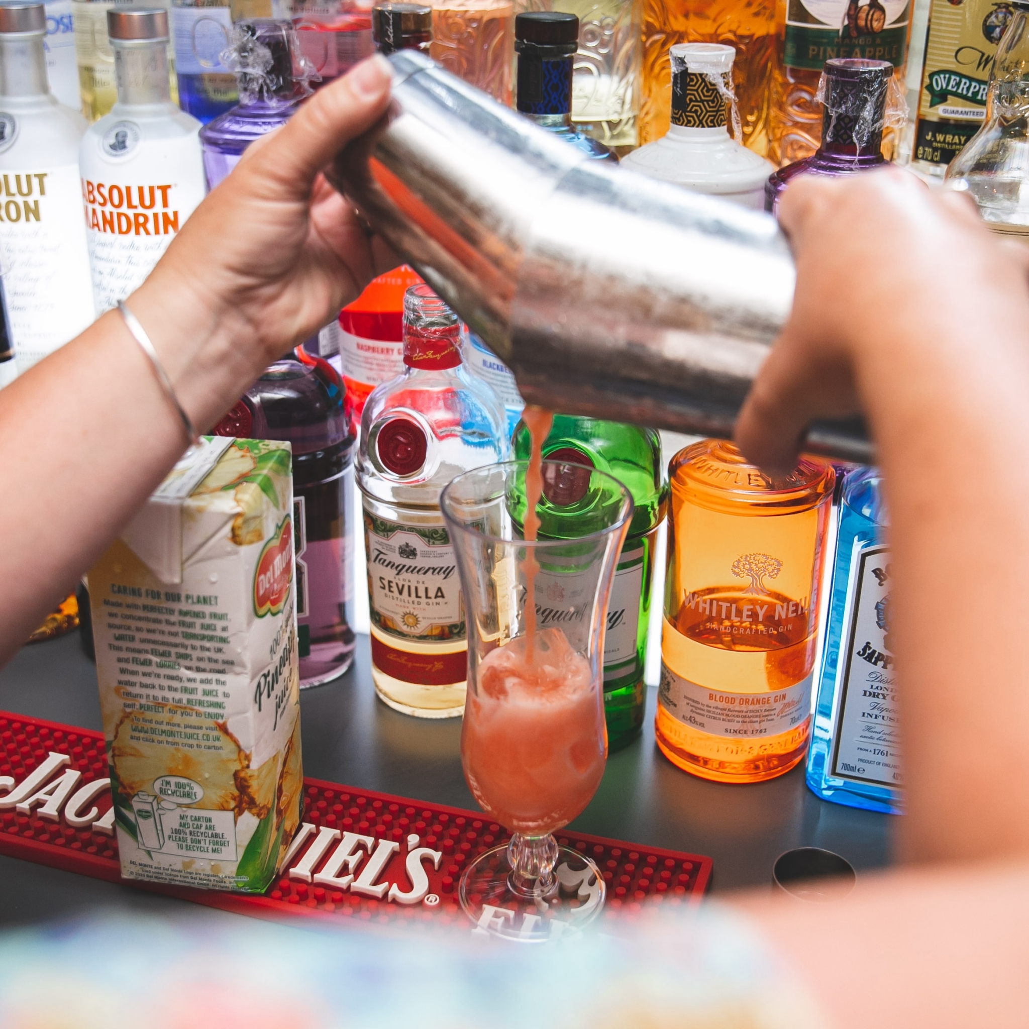 Retro Bar Cardiff - Home Of The Party Vibe